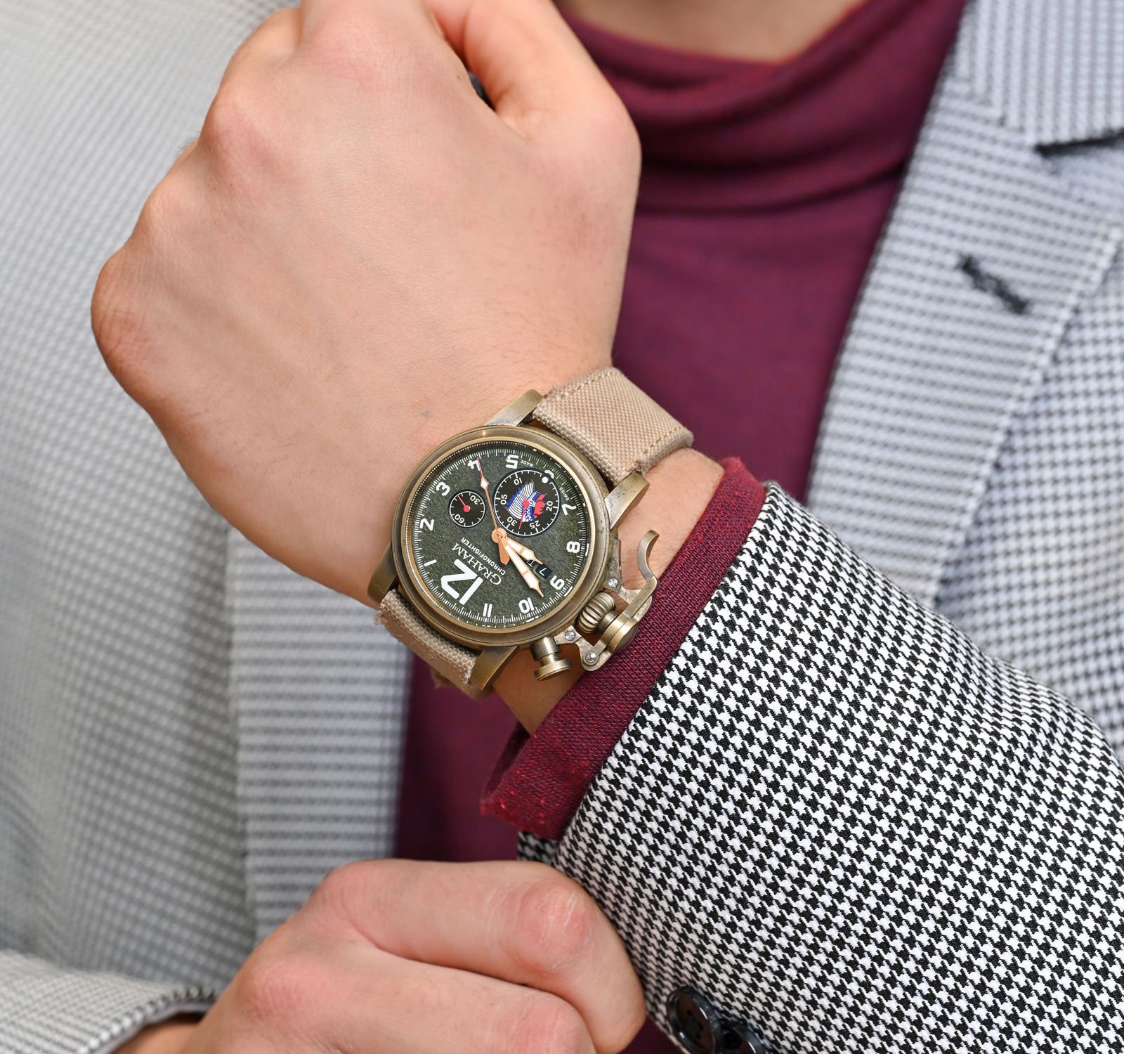 Pre-Owned Graham Chronofighter Vintage Men Watch in Green Colour Dial