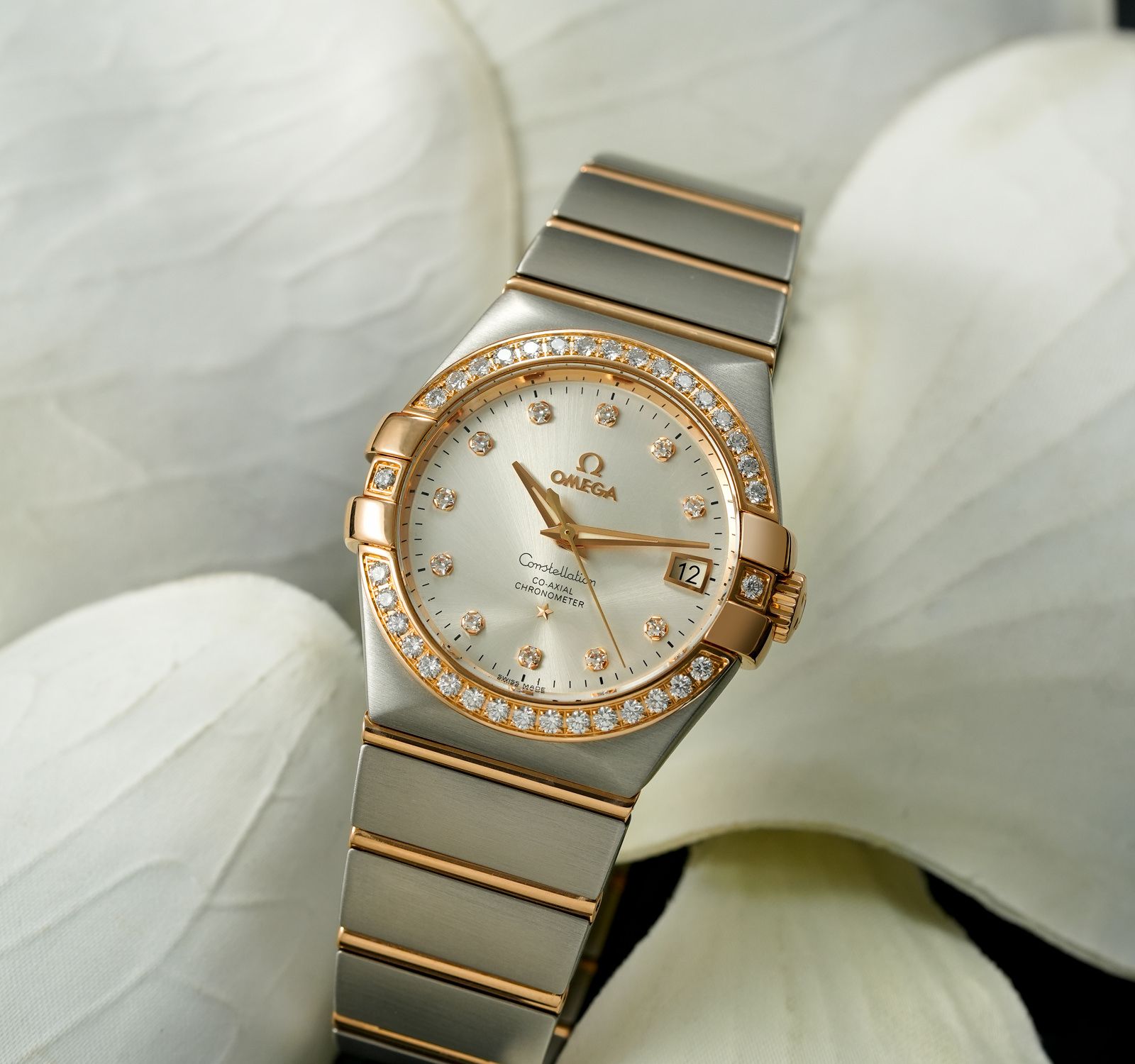 Pre-Owned Omega Constellation Men Watch in Silver Colour Dial